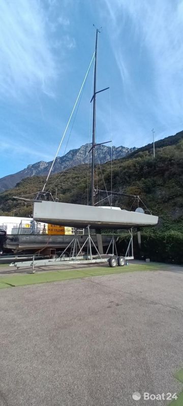 Brenta B33 | YACHT