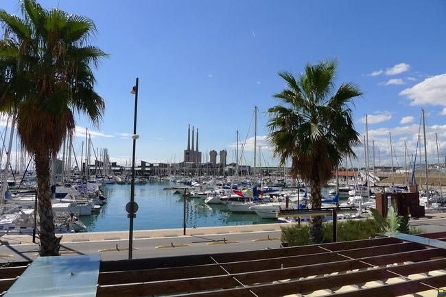 Alquiler amarre 12x4 en Marina Badalona, EUR 380