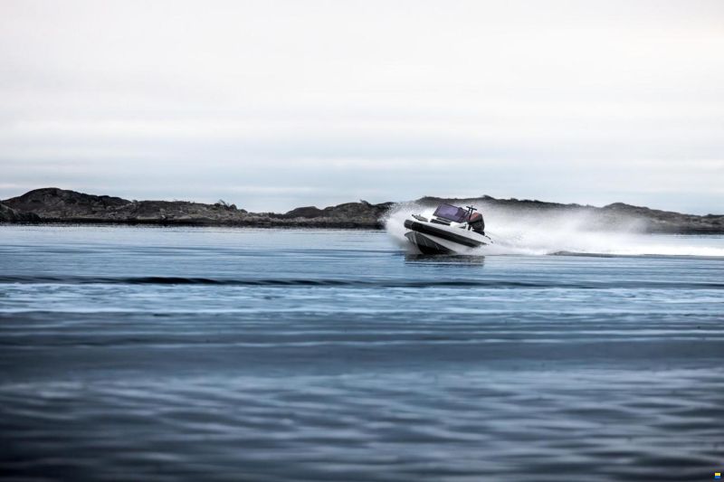 2026 IRON 907 mit R400 Racing, EUR 134,999