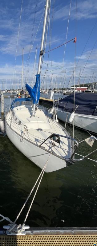 1980 Amigo Yachts 27, EUR 4,500