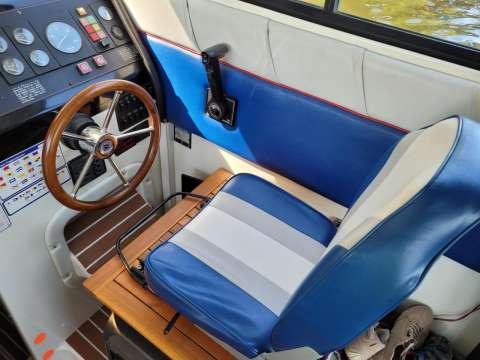 Cabin Cruiser for Sale – Find Your Ideal Cruiser Today