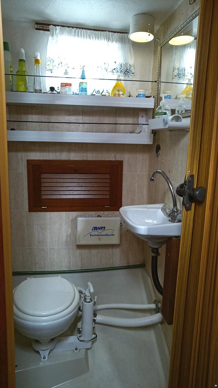 1987 Husky Dane 85, EUR 45.500,-