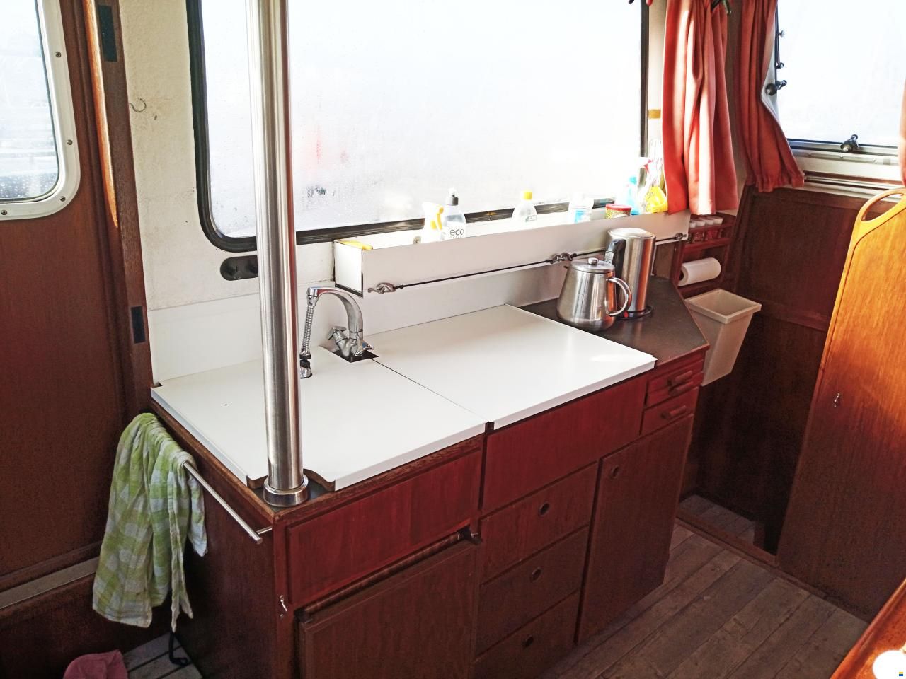 1987 Husky Dane 85, EUR 45.500,-