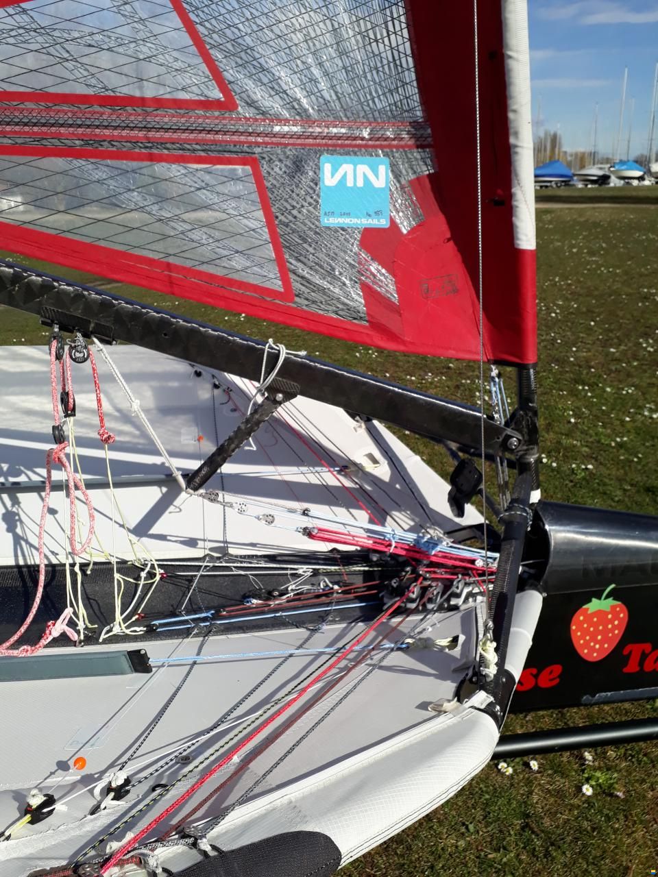 2014 Moth Mach 2.3, 9 500 CHF