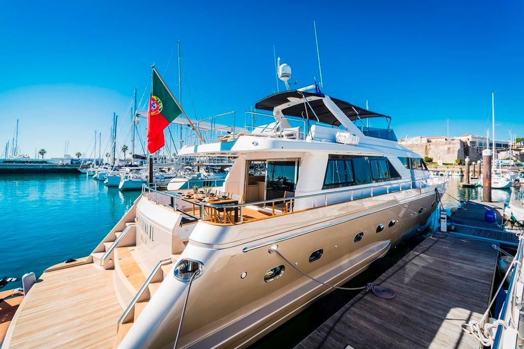 1987 Falcon 82, EUR 990.000,-