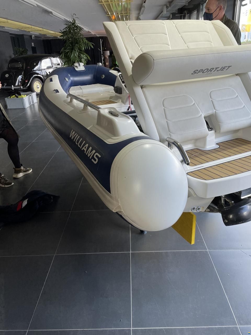 2019 Williams SportJet 395, CHF 35.000,-