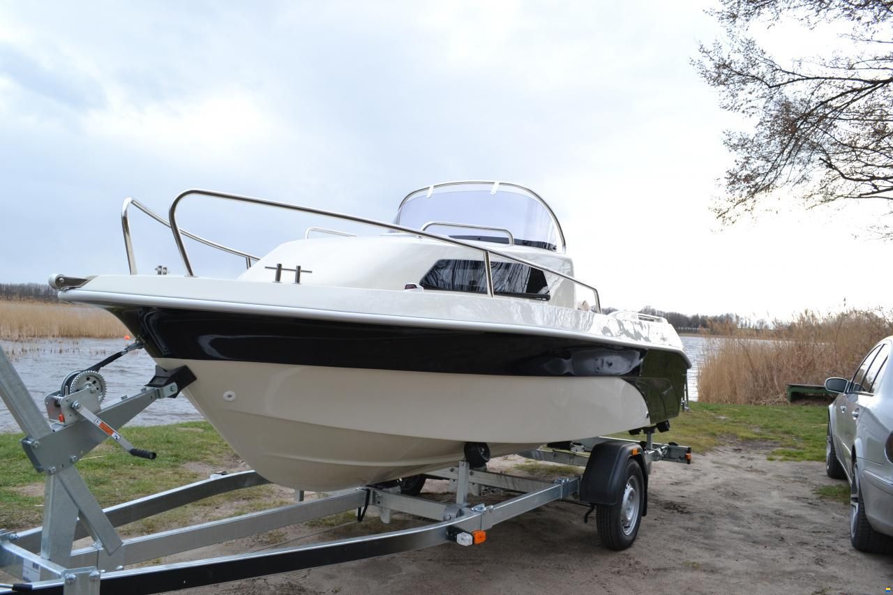 2025 Quercus 520, EUR 13.900,-