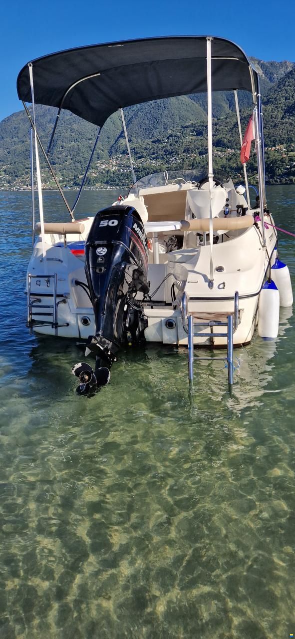 2011 Quicksilver 470 activ cabin, CHF 16.500,-