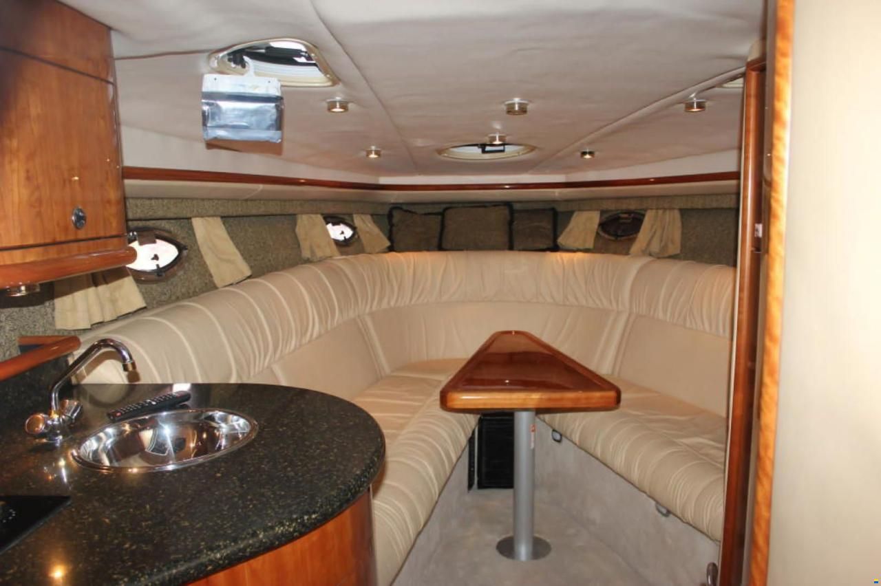 2002 Cobalt 360 Cruiser, EUR 98.900,-