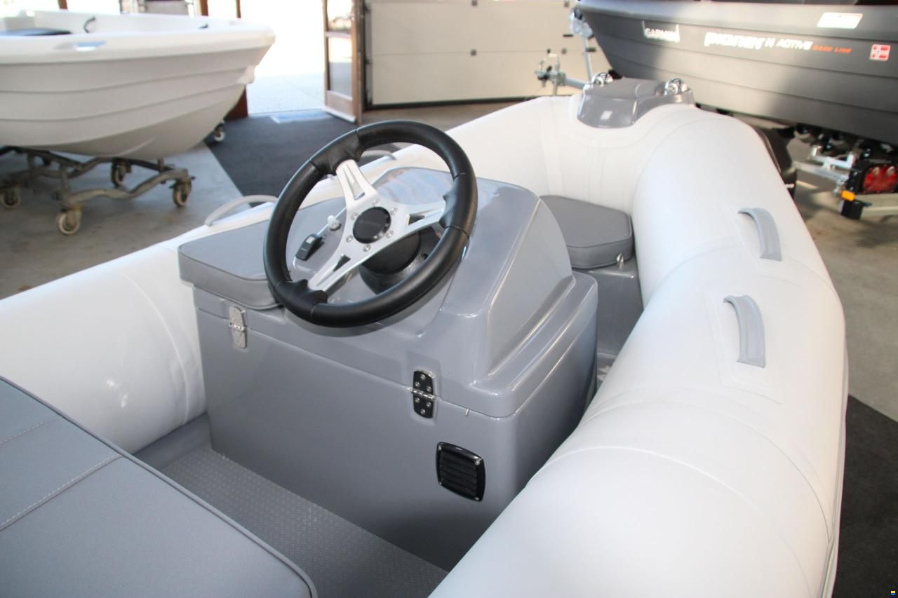 2022 Brig F330T Falcon Tender, 83 800 DKK