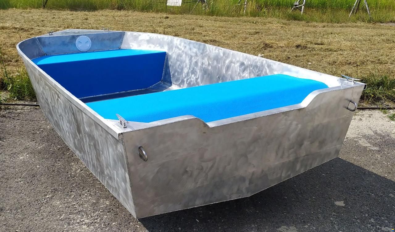 2023 Moon Boats 345 V to sell