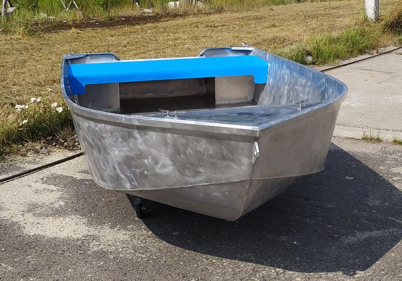 2023 Moon Boats 345 V to sell