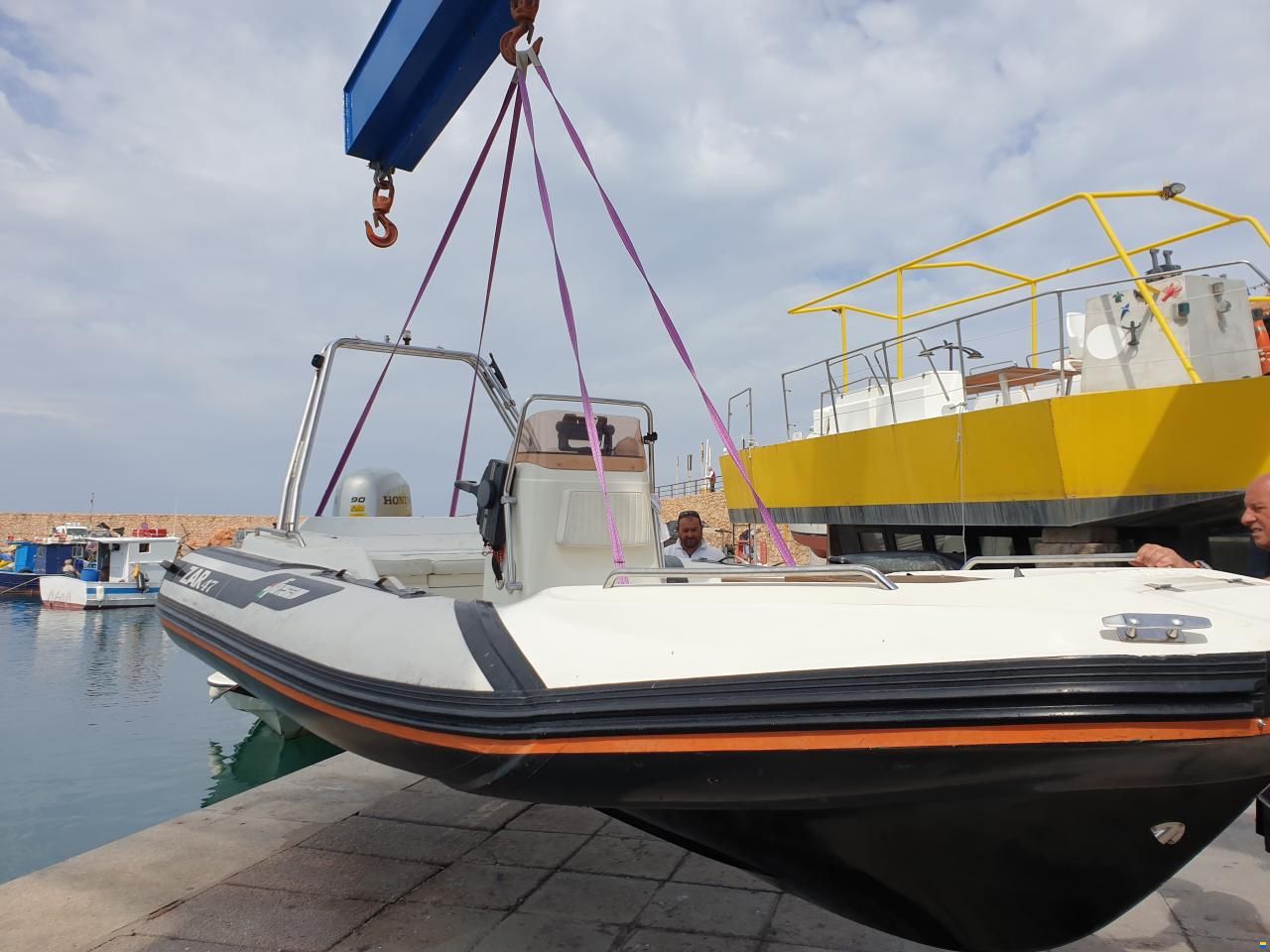 ZAR Formenti Zar 47, EUR 15.000,-