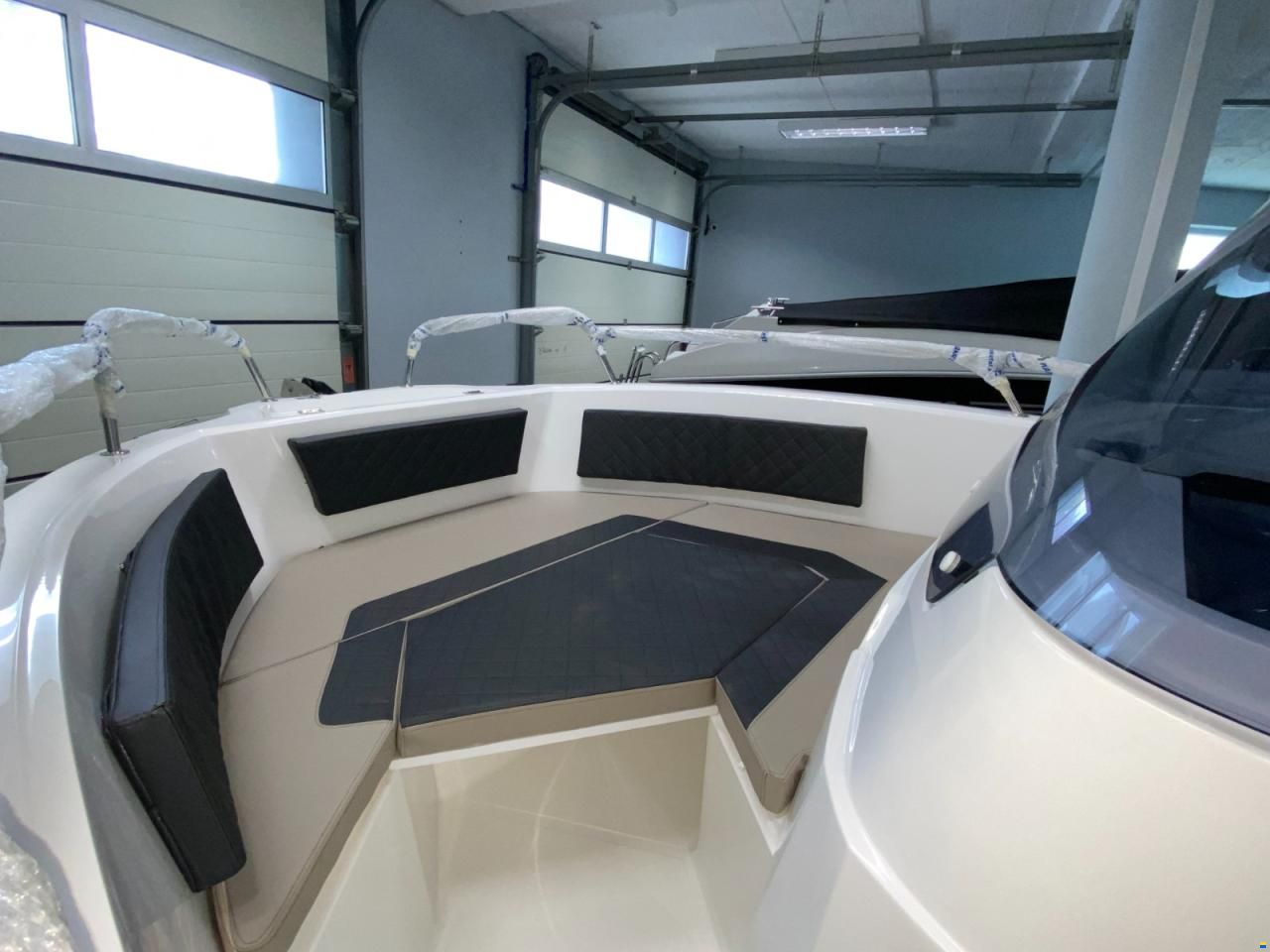 2022 Marine Time Qx562, EUR 22.013,-