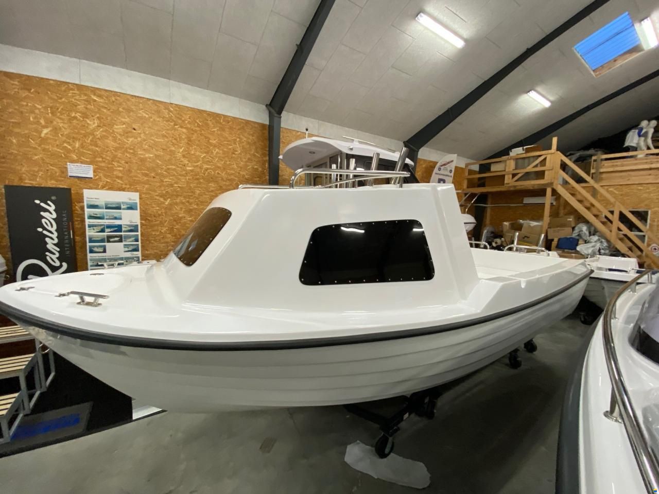 2023 Fjordjollen 555 Fisk Cabin, DKK 178.900,-