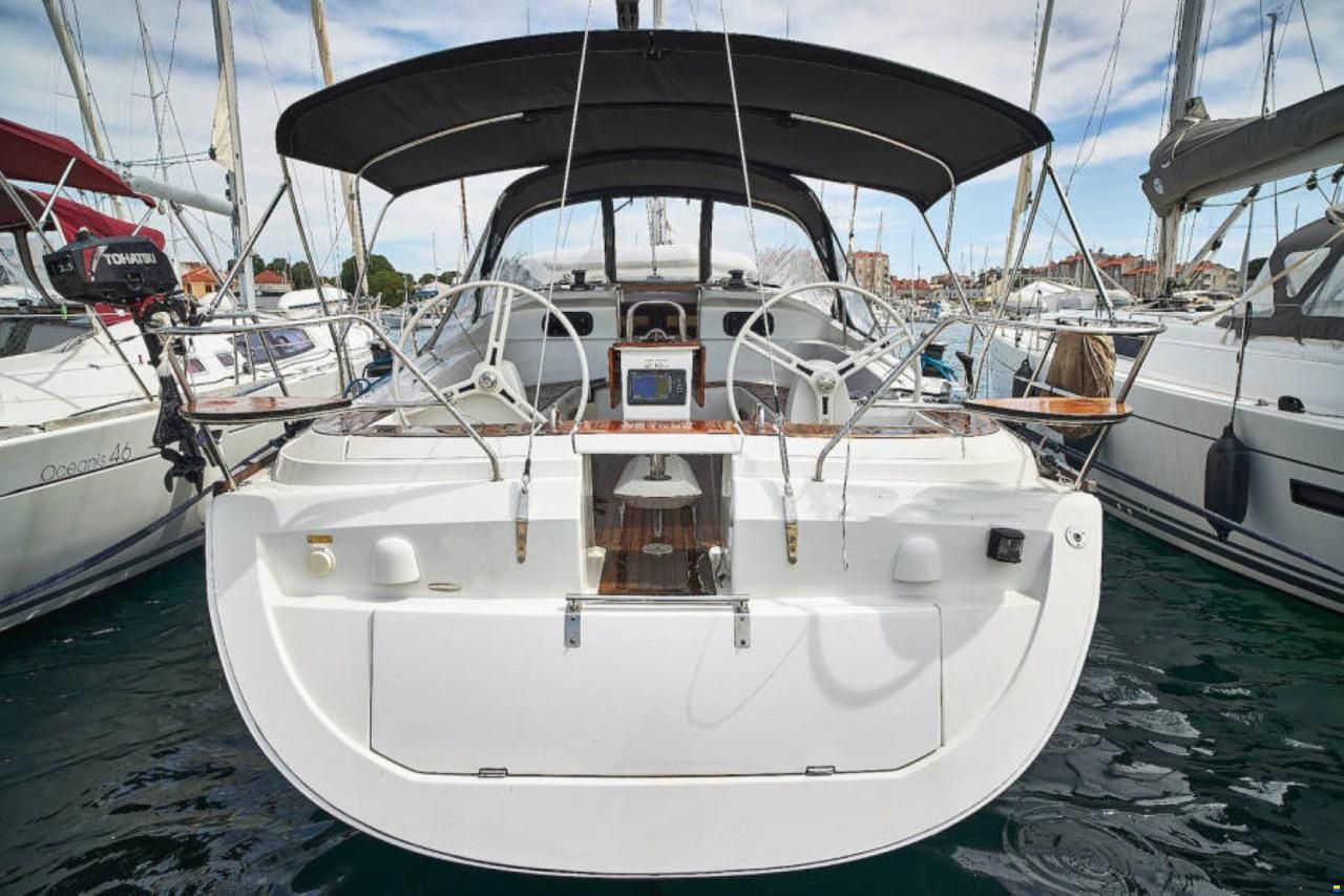 2011 Elan 444 Impression, EUR 105.000,-