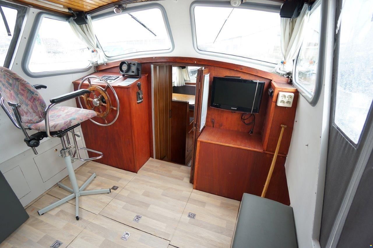 1976 Ten Broeke kruiser 900 AK, EUR 18.000,-