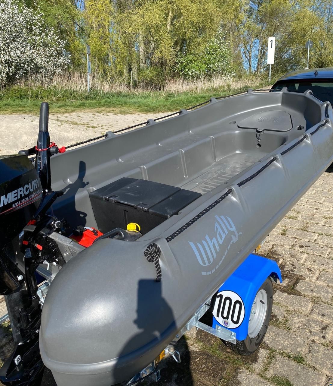 2022 Whaly 370, EUR 1.999,-