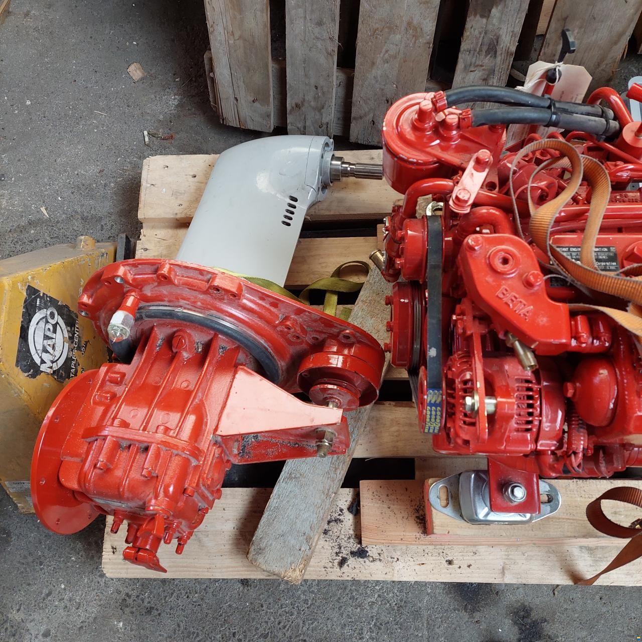 2010 BETA Marine Diesel Diesel mit Saildrive, CHF 2.500,-