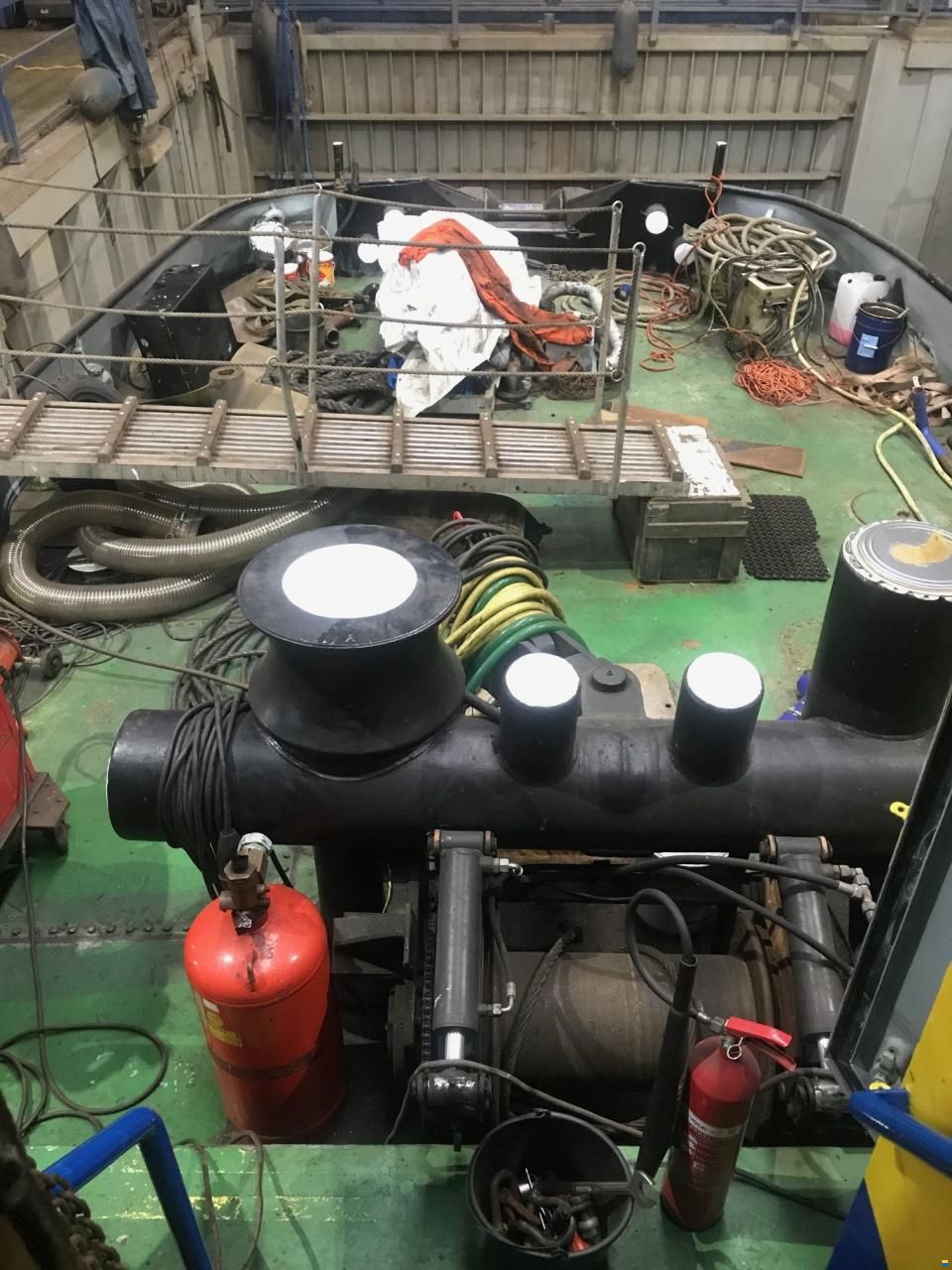 1982 Duw-sleepvlet 17.65, EUR 385 000