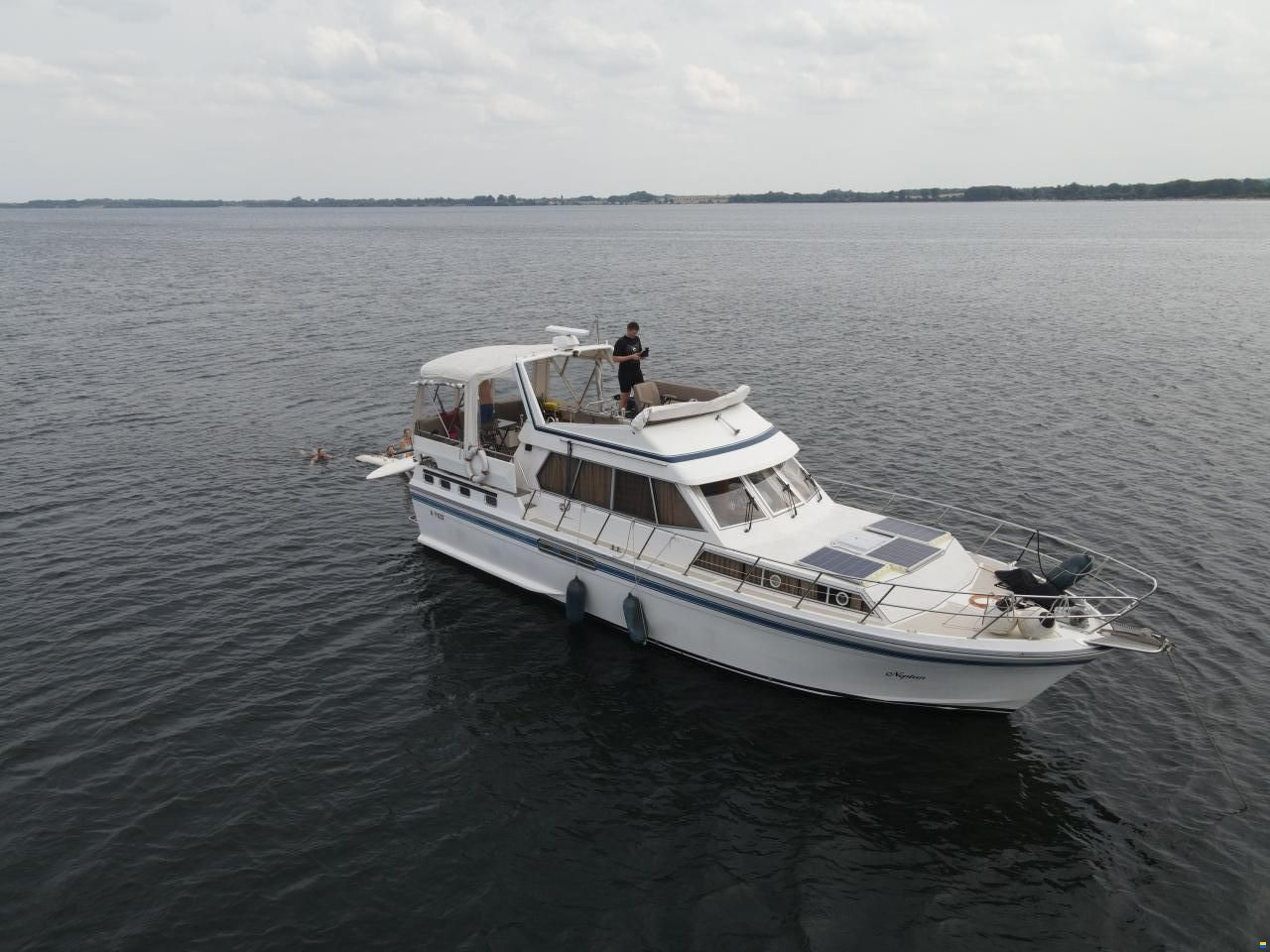 1989 Neptunus 133-44 Fly, EUR 115.000,-