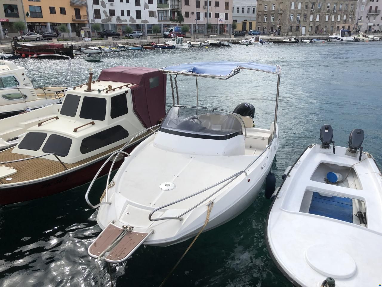 2016 Galeon Galia 630 Sundeck, EUR 55.000,-