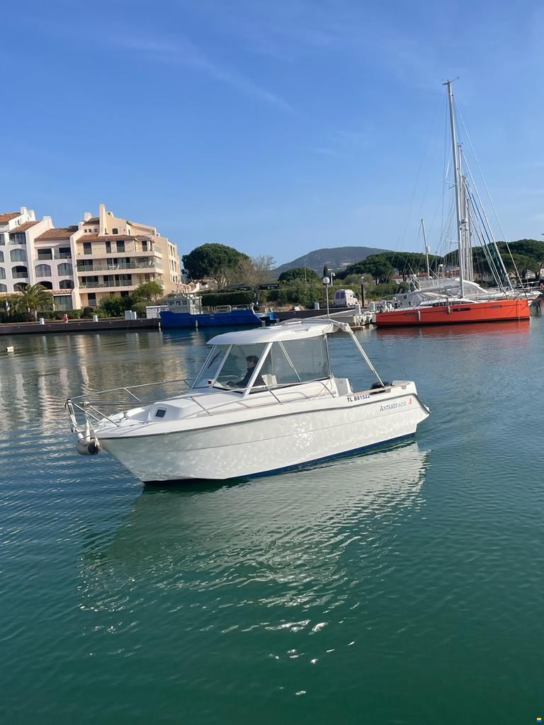 2002 Bénéteau Antares 600 HB, EUR 21.900,-