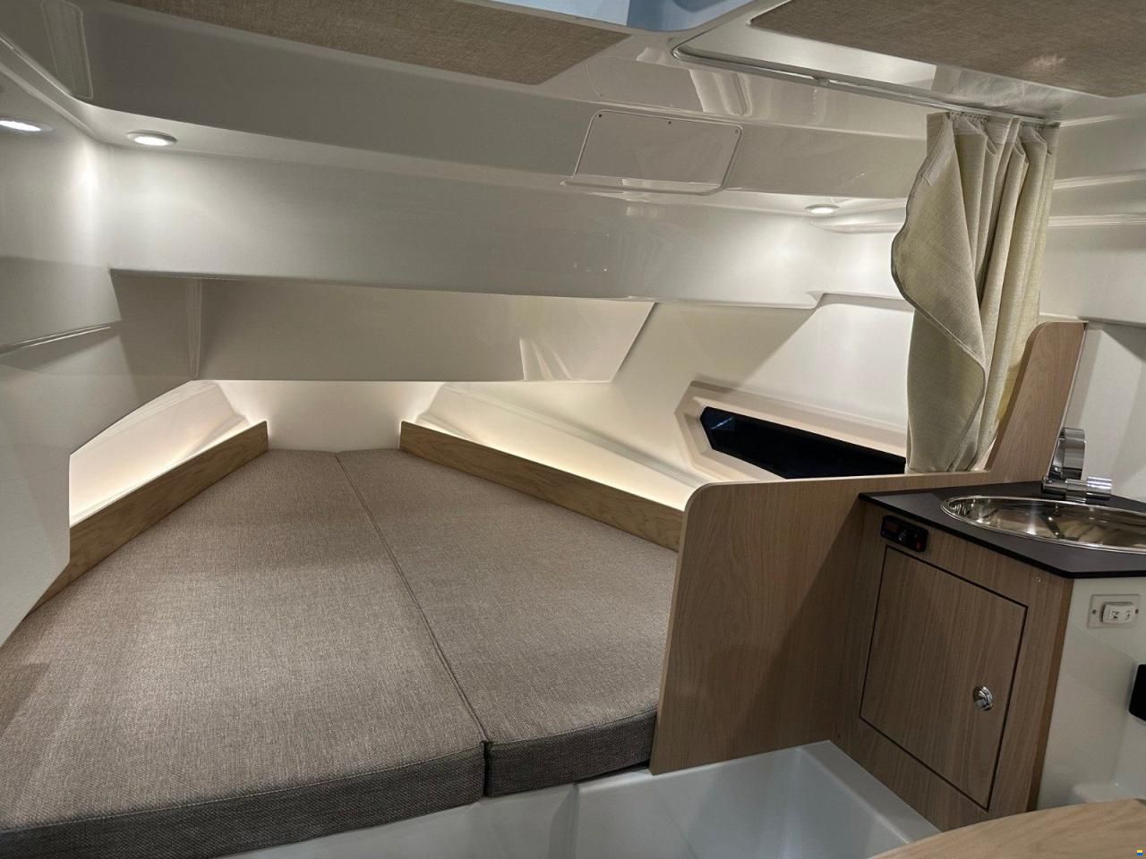 2023 Quarken 27 CABIN, EUR 167.150,-