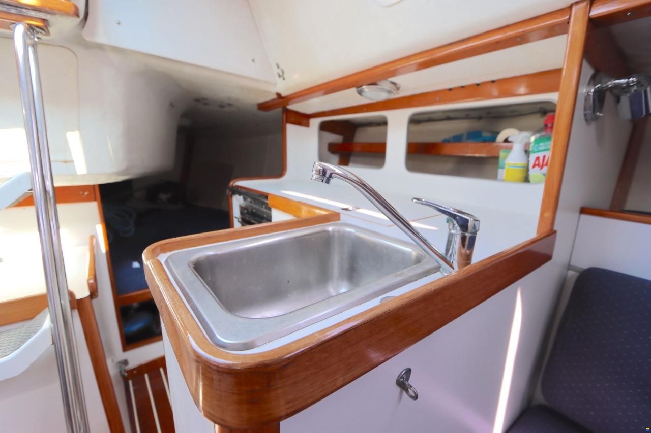 1992 J BOAT J39, 54 500