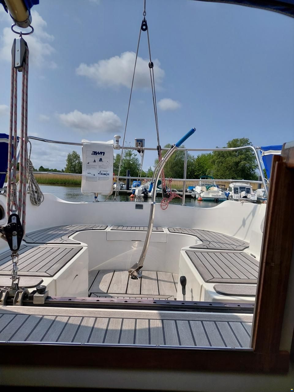 1976 Conyplex Contest 31 HT, 20 000