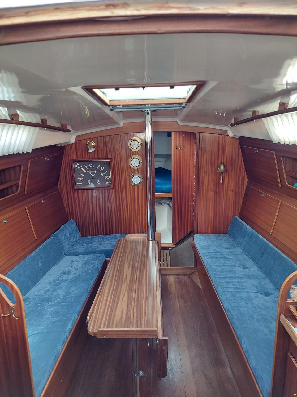 1976 Conyplex Contest 31 HT, 20 000