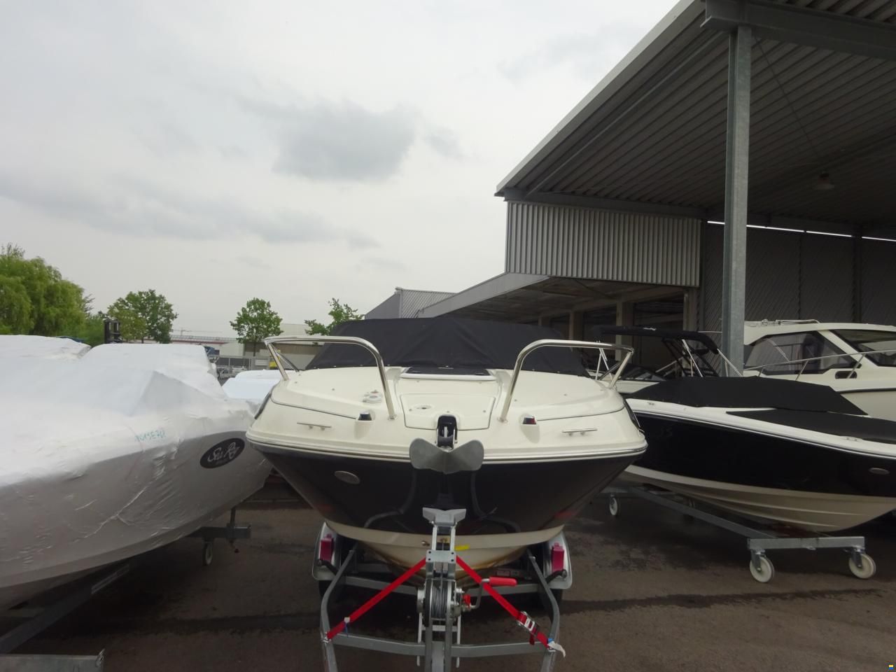 2021 Bayliner VR 5 Cuddy, EUR 62.500,-