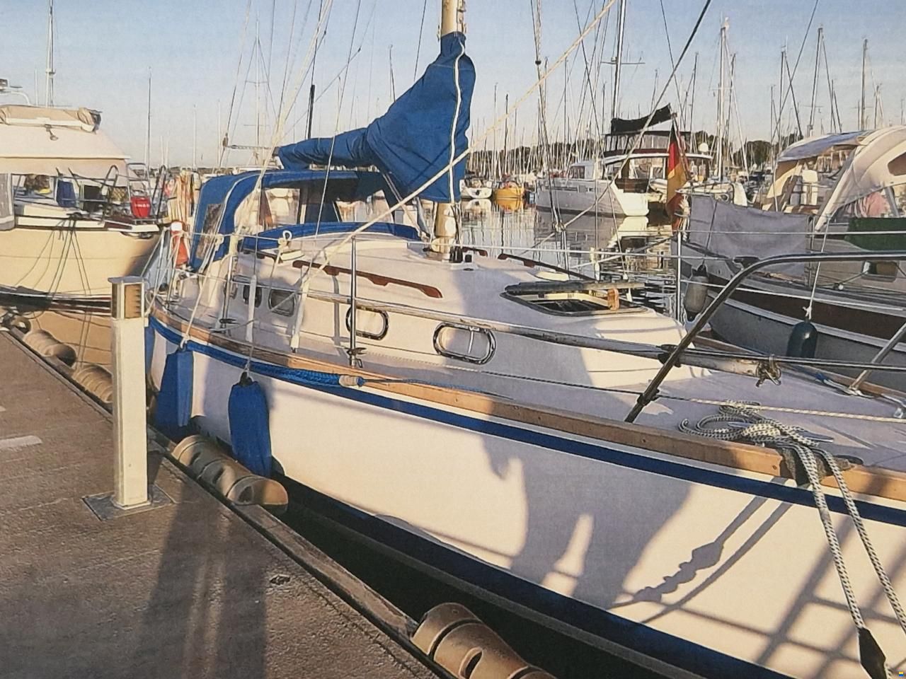 1977 Genzel Phantom 30, 17 000