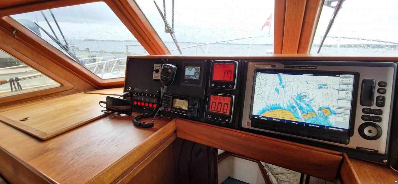 1983 AMS Marine Trawler 300 Sedan AMS Marine, DKK 430.000,-