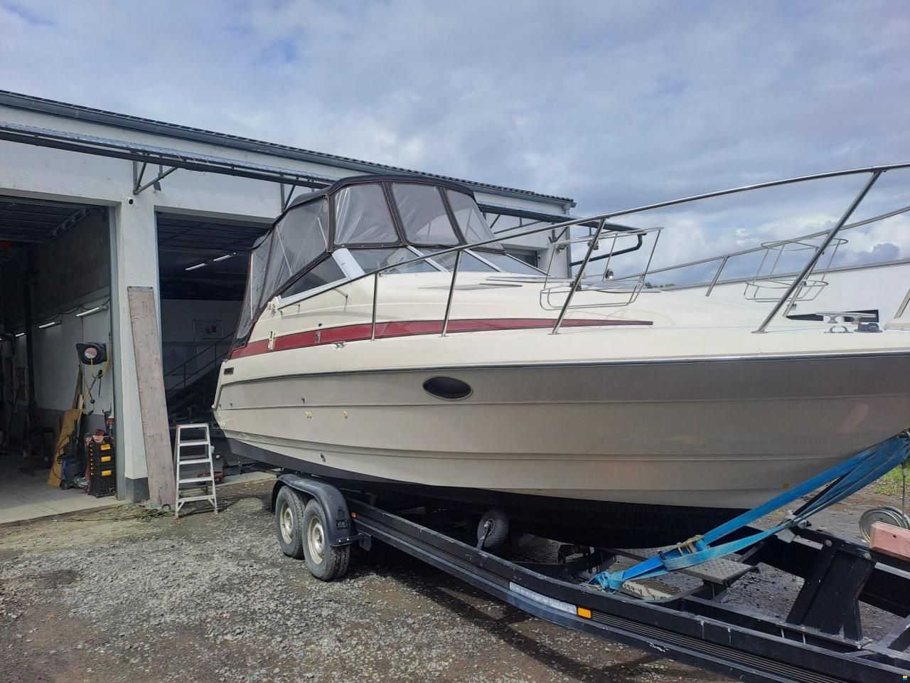 1990 Maxum 2500 MIT ELEKTRISCHE ANKERWINDE, EUR 20.950,-