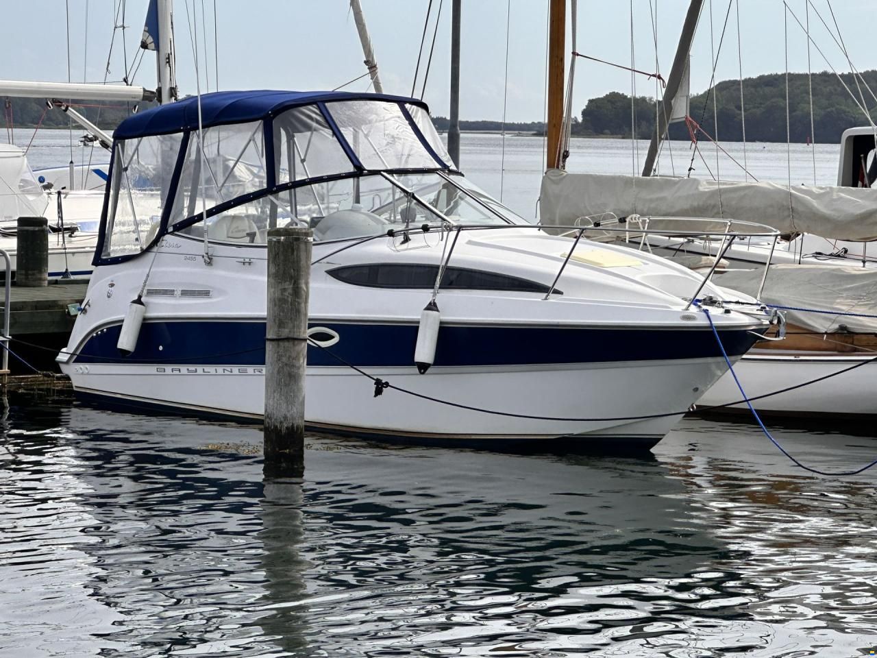 2000 Bayliner 2455 DKK 179.000