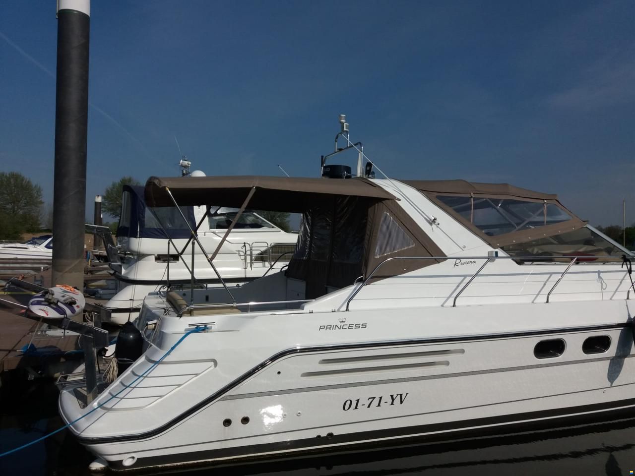 1993 Princess Riviera 46, EUR 130.000,-