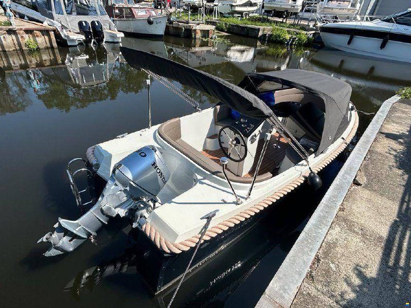 2022 Maxima 550, EUR 19.500,-