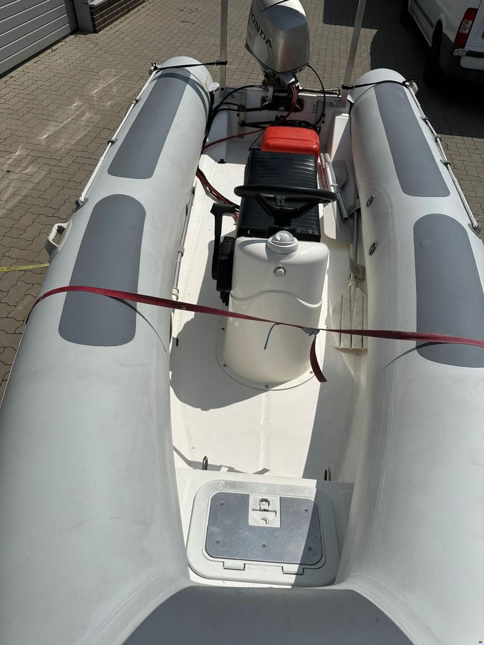 2006 Quicksilver 450 R, EUR 5.250,-