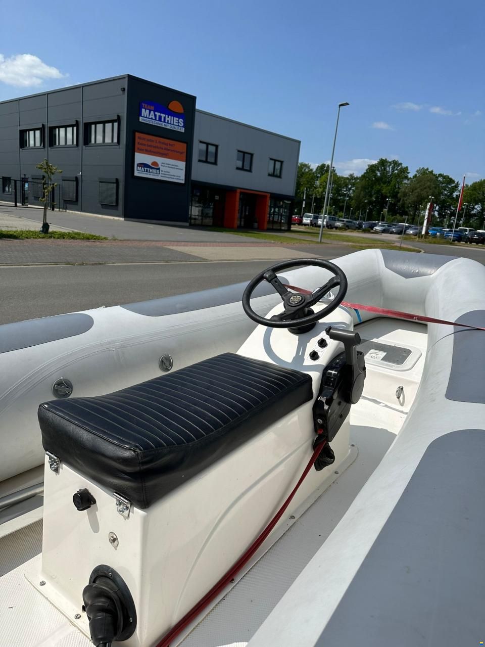 2006 Quicksilver 450 R, EUR 5.250,-