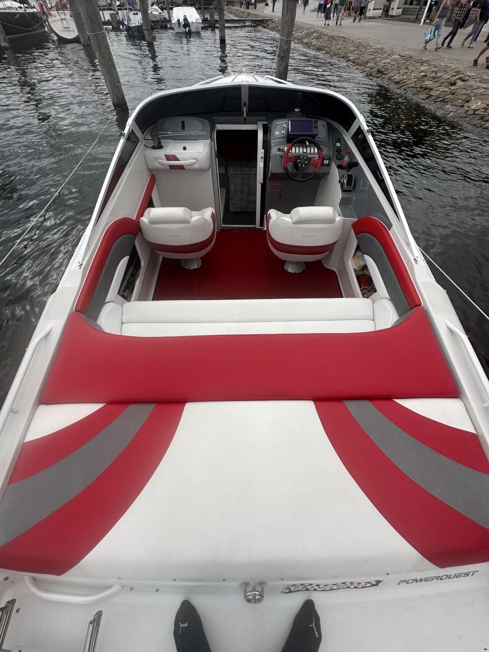 1994 Powerquest 237 Stryker, EUR 25.800,-