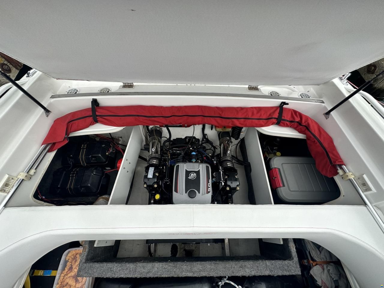 1994 Powerquest 237 Stryker, EUR 25.800,-