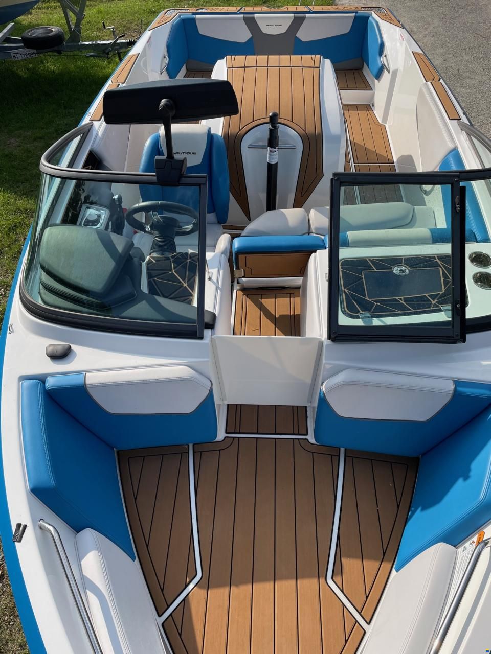 2019 Correct Craft 200 Ski Nautique, EUR 69,000