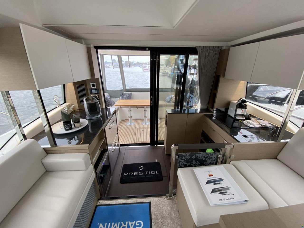 2020 Jeanneau PRESTIGE 420 Fly, EUR 550.000,-
