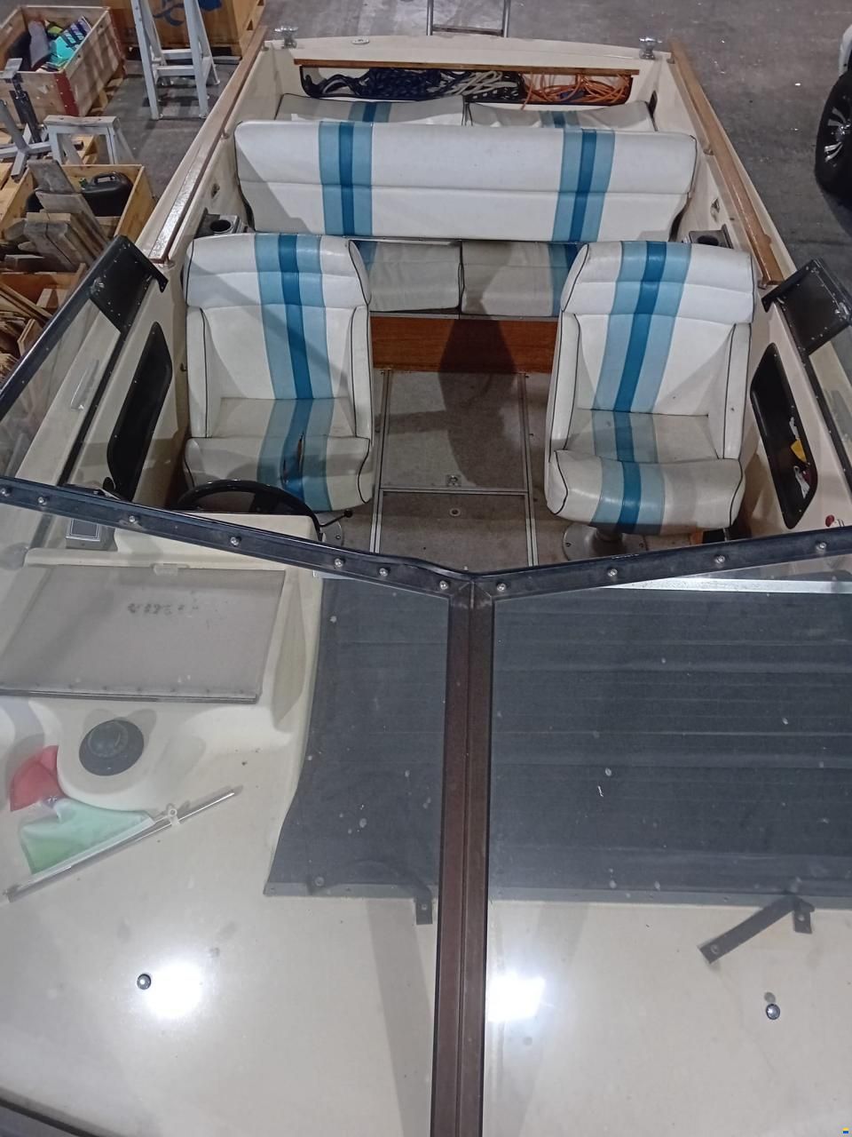 1986 Windy 23 FC, CHF 1.500,-