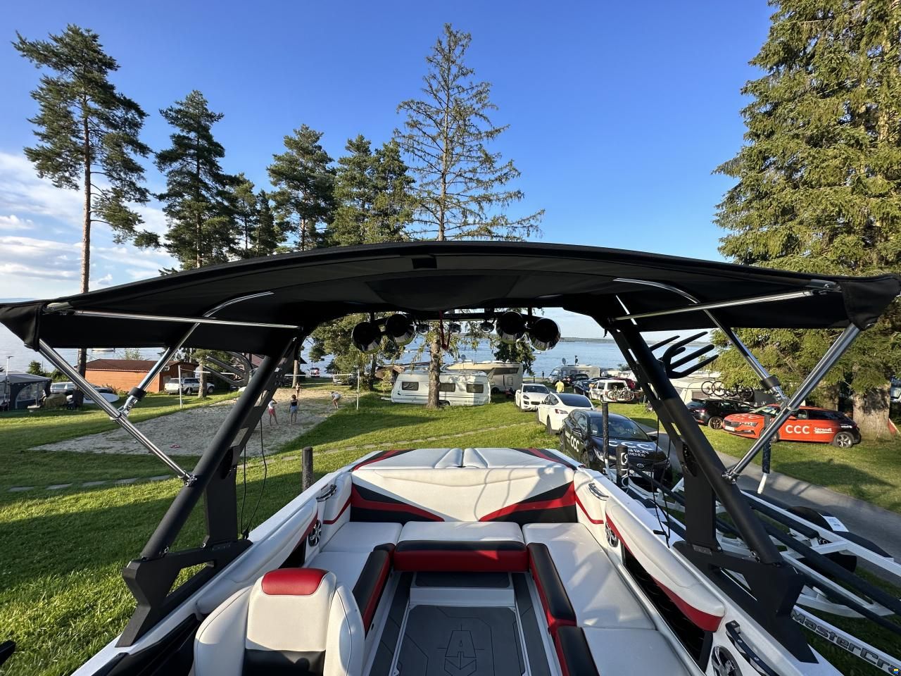 2019 Axis T22, EUR 79.000,-