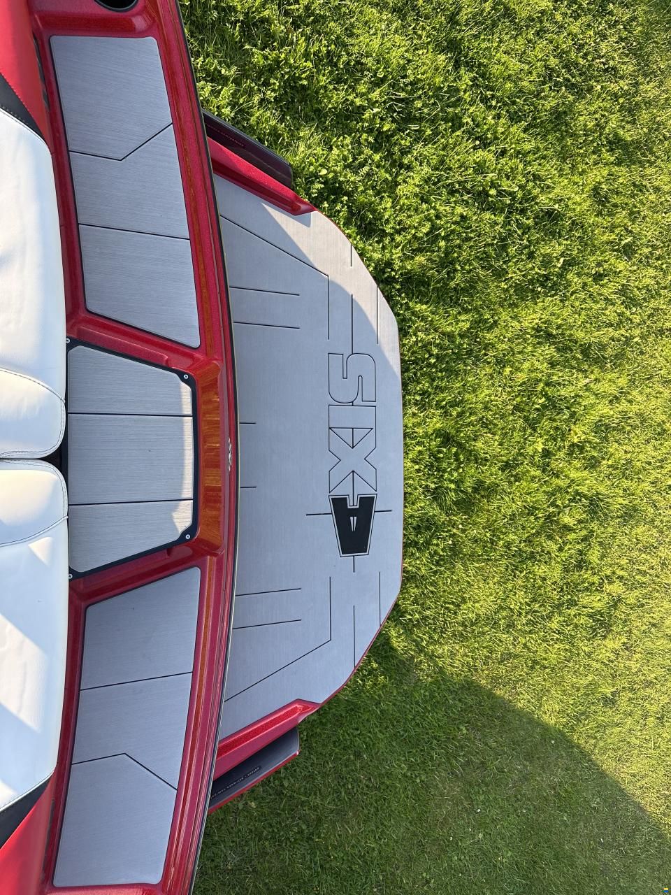 2019 Axis T22, EUR 79.000,-