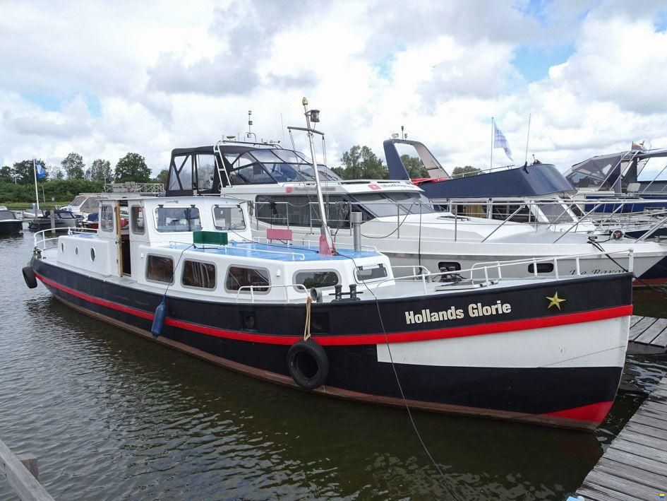 1900 Motorschip 14.45, EUR 29.500,-