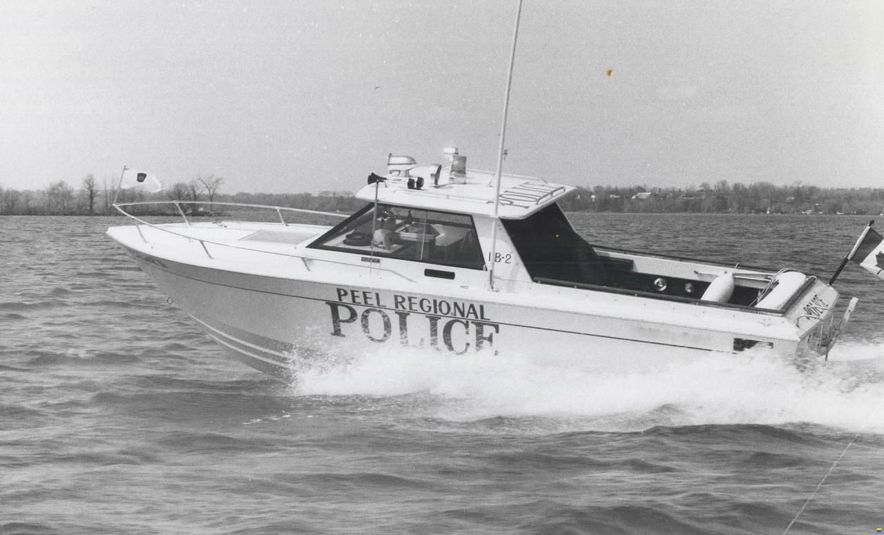 Slickcraft SS 235 Hardtop to sell