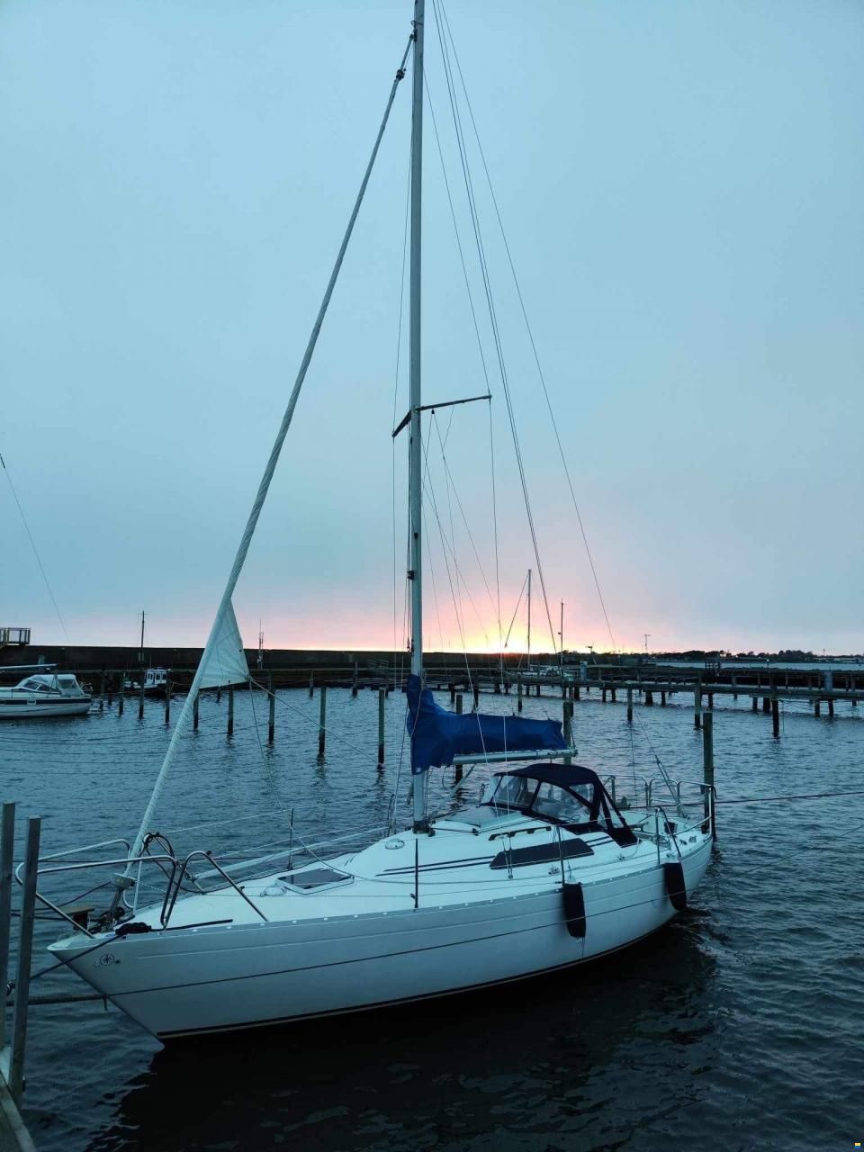 1980 Dixie 27, SEK 73.000,-